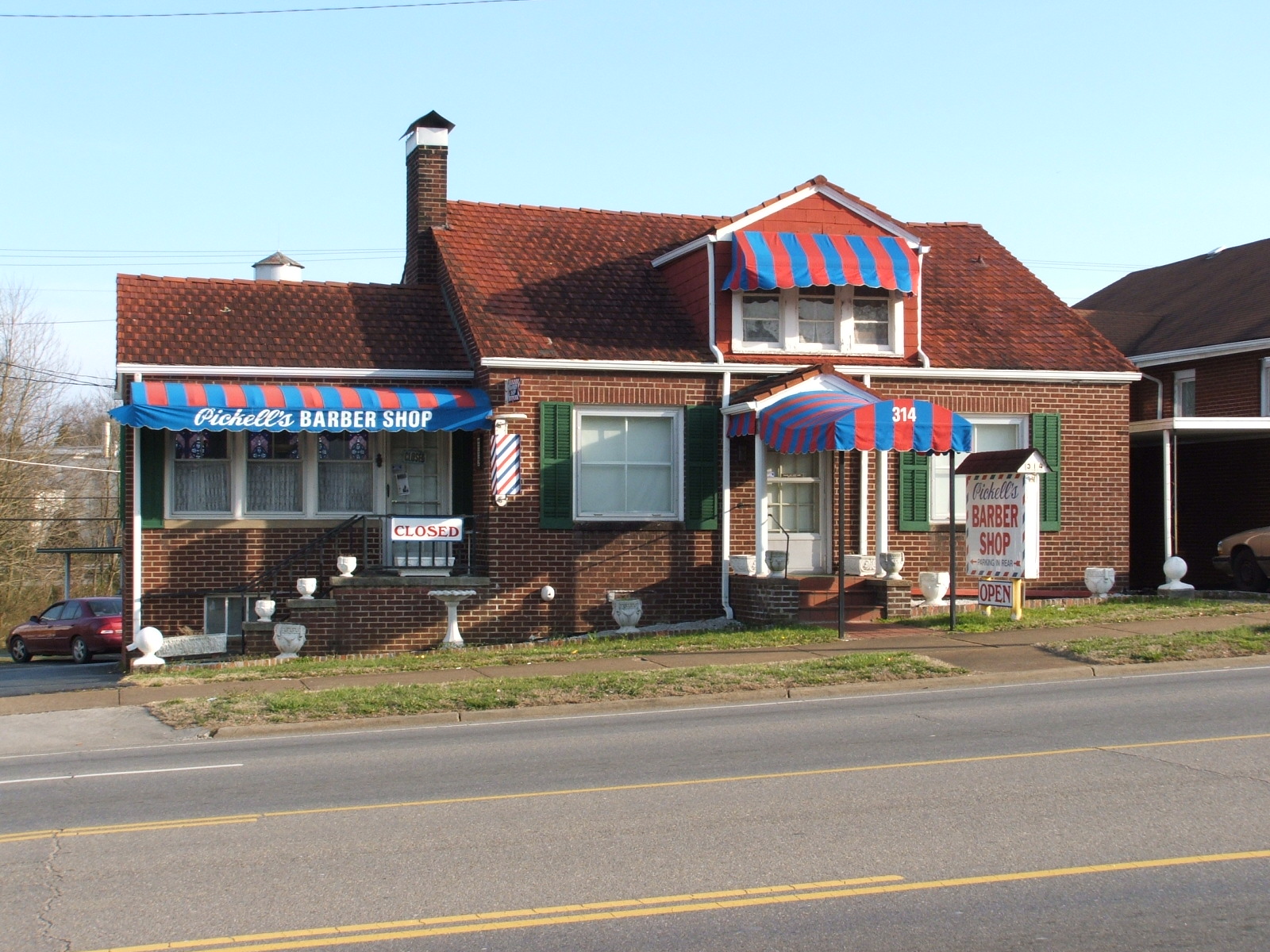 Locations Hub - Pickles Barber Shop