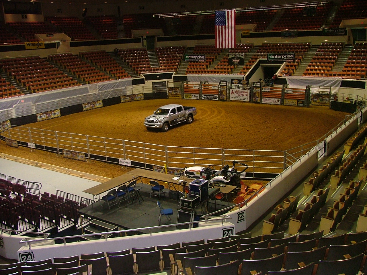 Locations Hub - Freedom Hall Civic Center