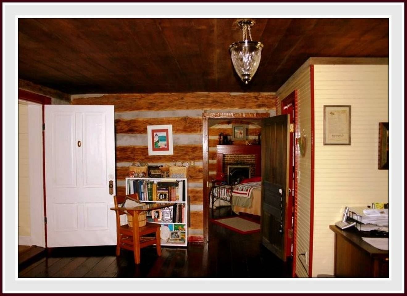 Locations Hub - House of Cedar, 1800