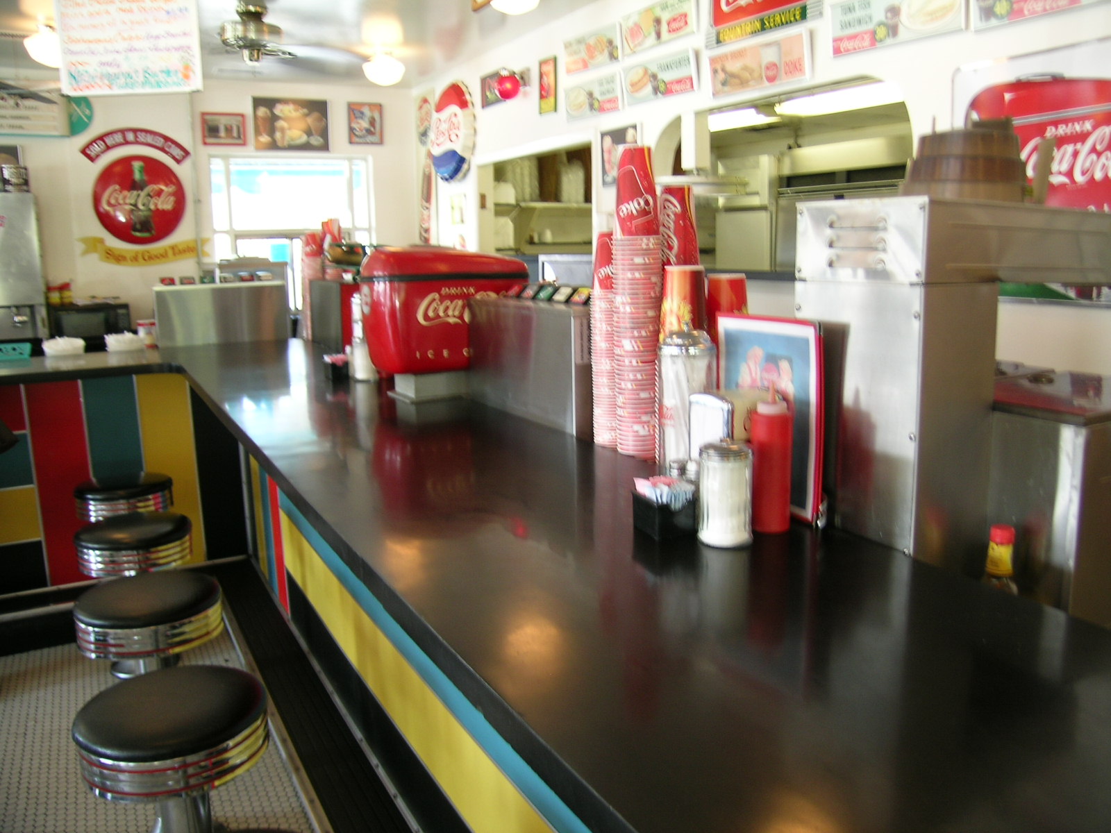 Locations Hub - Stratton's Diner