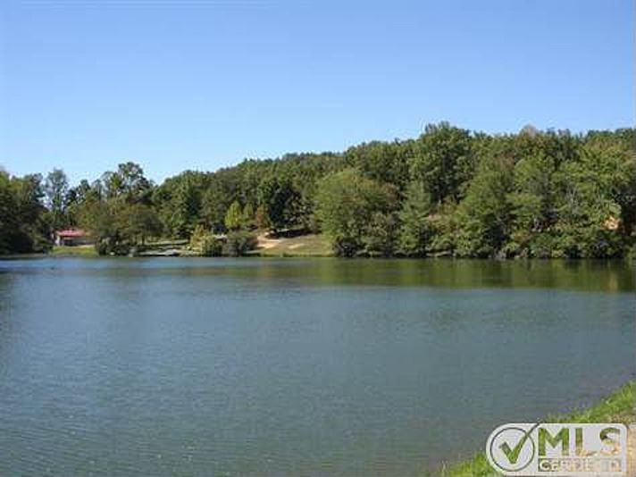 Locations Hub - Clement Lake