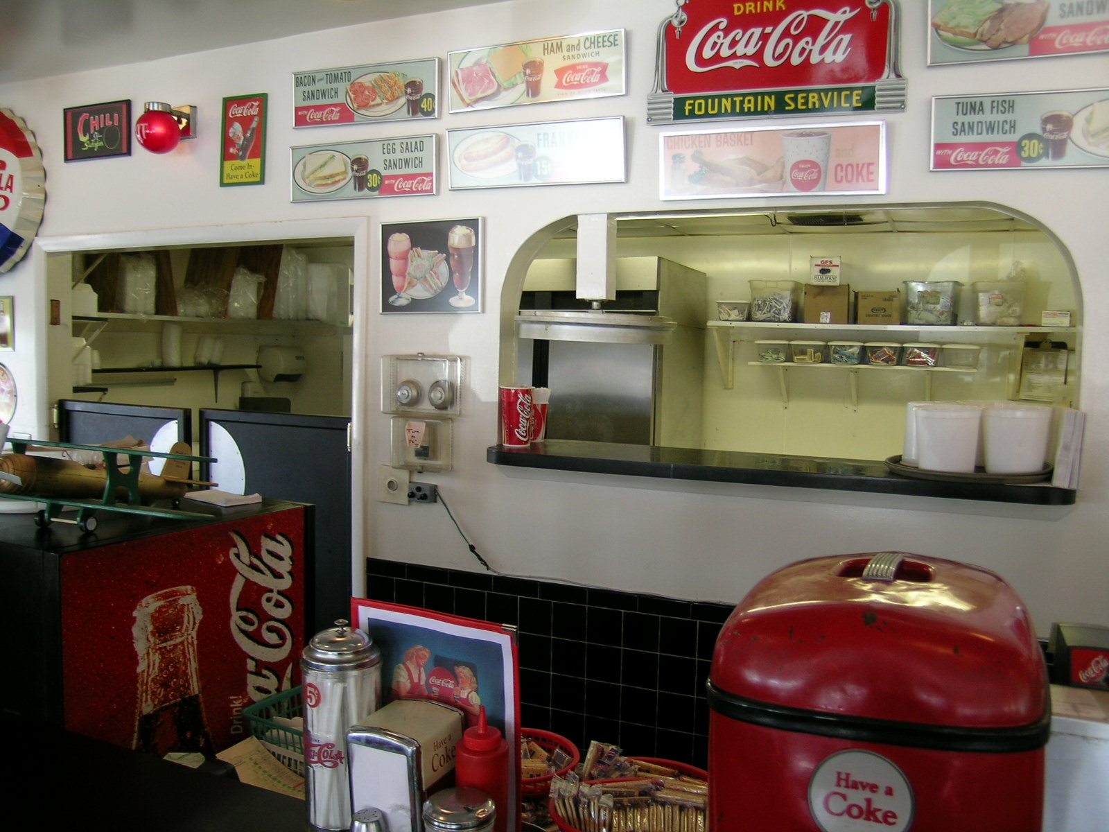 Locations Hub - Stratton's Diner