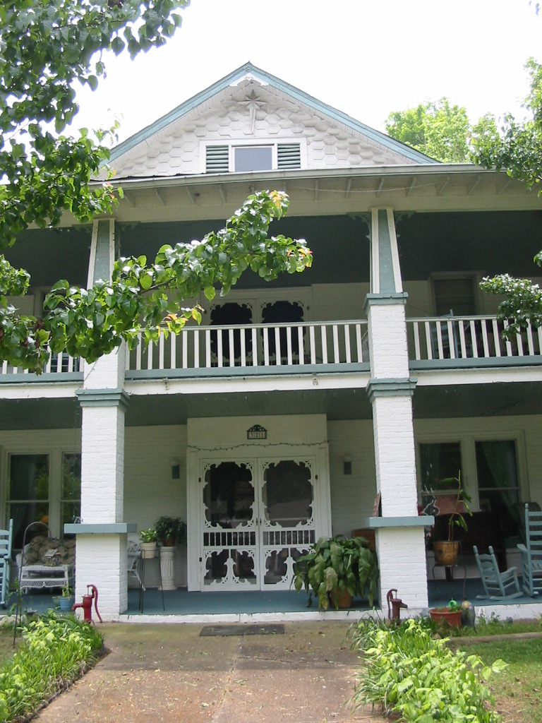 Locations Hub - Armour's Red Boiling Springs Hotel