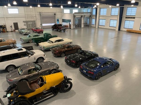 Locations Hub - Monarch Showroom